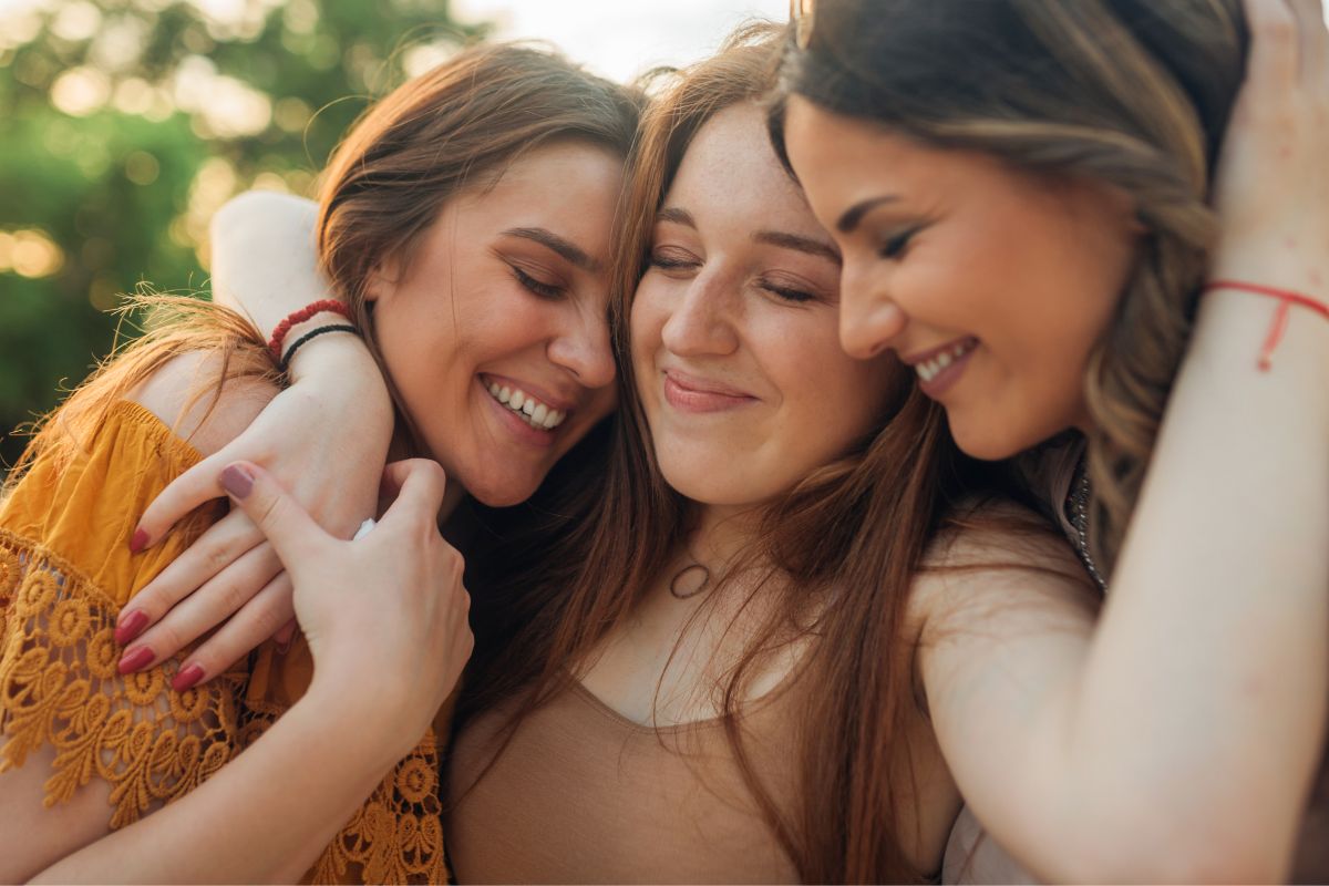 How To (Actually) Make Friends In Your 20s And After College